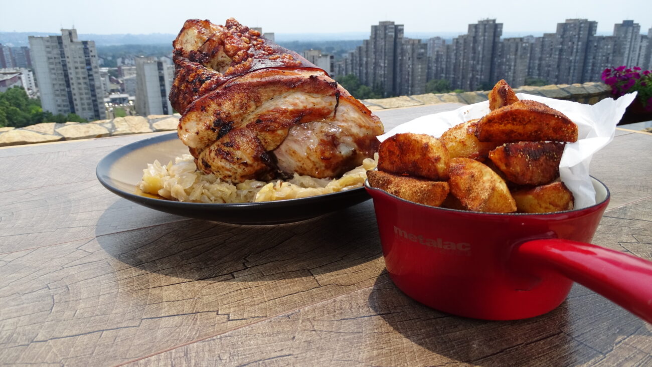 Butkica u pivu, začinjen krompir, dinstani kupus sa jabukama - Kitchen TV